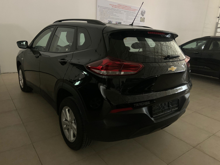 TRACKER Turbo 2023 сотилади Ls