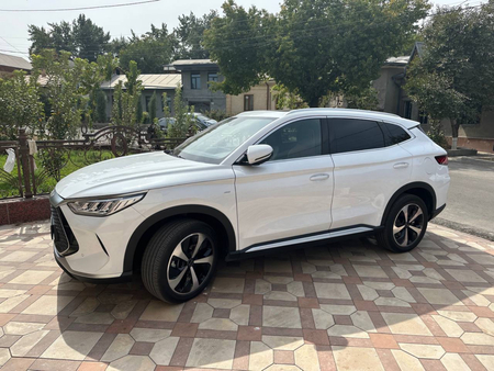 Byd song hybrid AWD