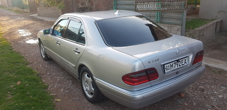 Mercedes Benz w210 e240