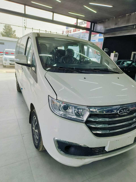 JAC M3 микроавтобуслари сотувда мавжуд