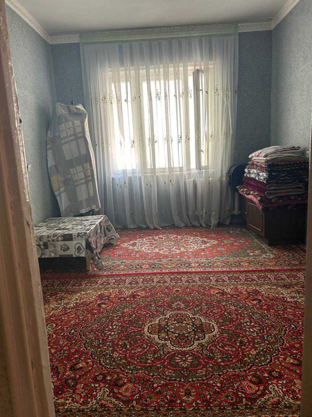 Квартира 5 комнатная 5 этаж Медгородок срочно