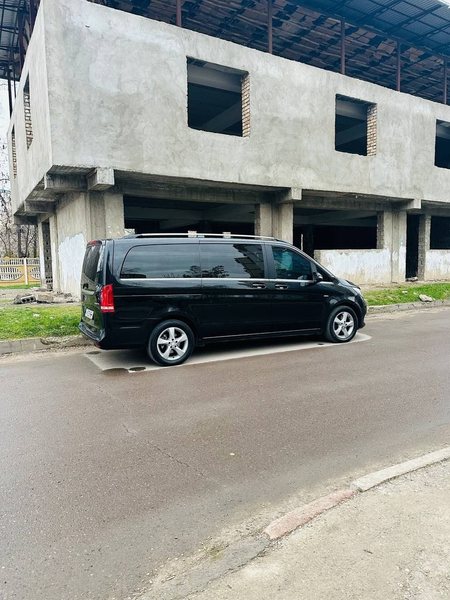 Mercedes Viano Vklass
Yili 2016
Probeg 414000
Dizel 
Karobka avtomat
N