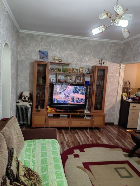 Продаю Квартиру Яшнабадский р-он Авиасозлар-2. 1-ком в 2-х. 4-этаж 5-э