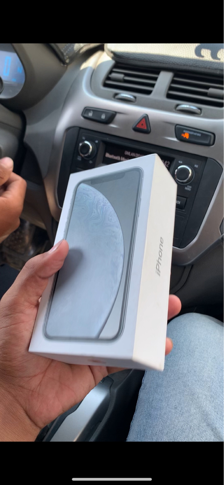iPhone XR SOTILADI‼️ 128 GB