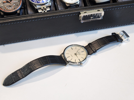 LaLamex Quartz klassika soat