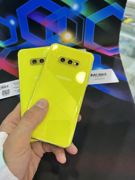 Samsung S10e • Orginal • Nasiya SAVDO Bor!! • 6/128gb