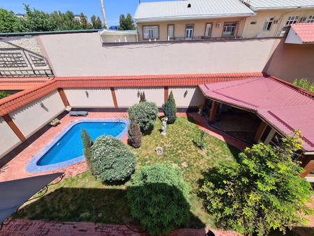 Продается Евро дом Ор-р: Центр Луначарский 800 м2