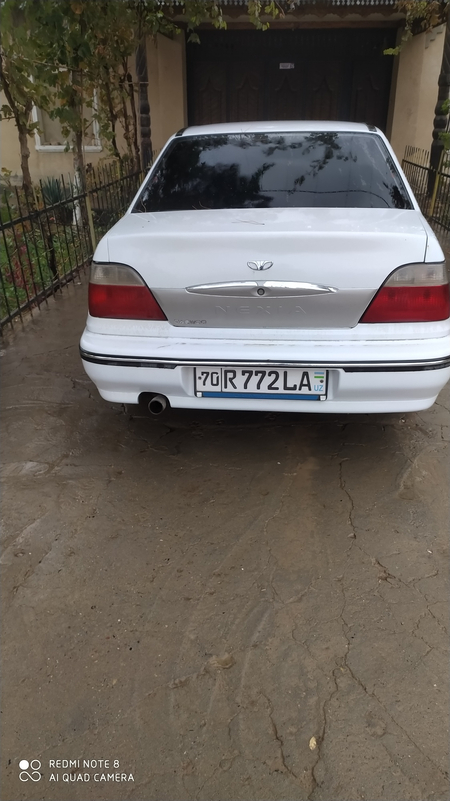 Xolati yaxshi 1 qul moshina