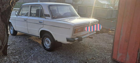 Vaz 2106 sotiladi