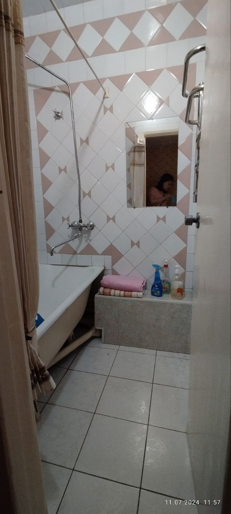 Продается 2/3/4 Максим Горький