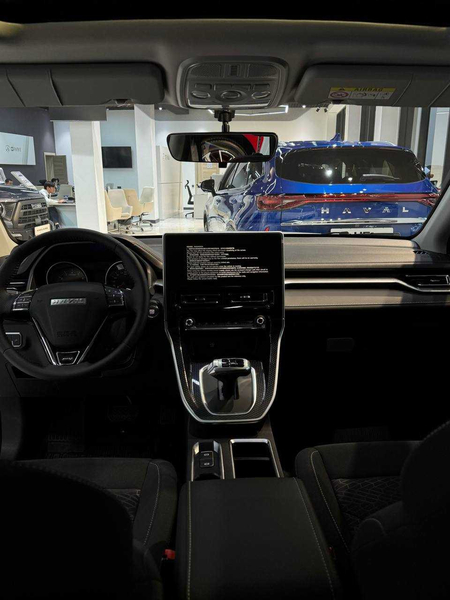 M6 Premium Sunroof Namangan viloyatida Hohlagan shartizda chiqaramiz