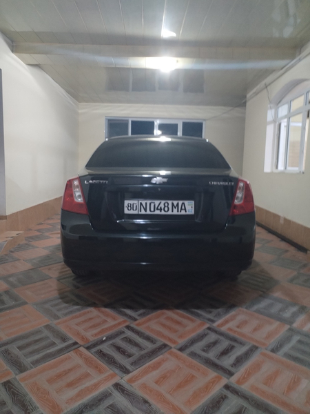 Продаётся шевралет ласети
