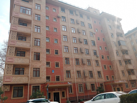 Qushbegi Golden House