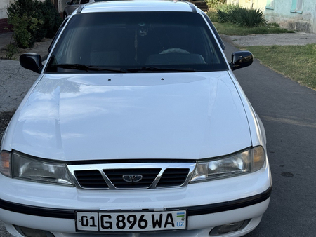 Nexia донс 2003 йил сотилади