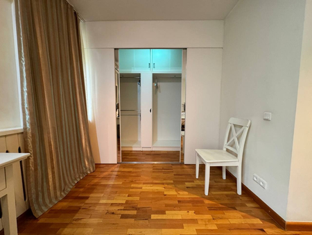 Ц-1. 4/4/4. 95м²  Ор: Макро. С ремонтом. мебель техника.