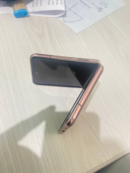 Samsung z flip 5g