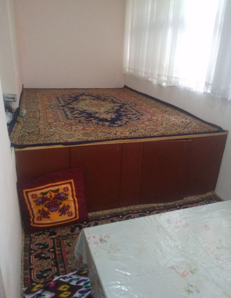 .Продается 2комнатная 50м2 раздельный балкон 2х6 этаж 3 Чиланзар 22ква