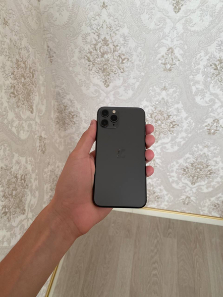 iPhone 11 pro.