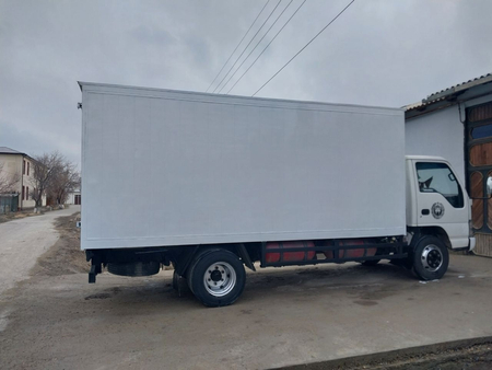 Isuzu nqr71 sotiladi