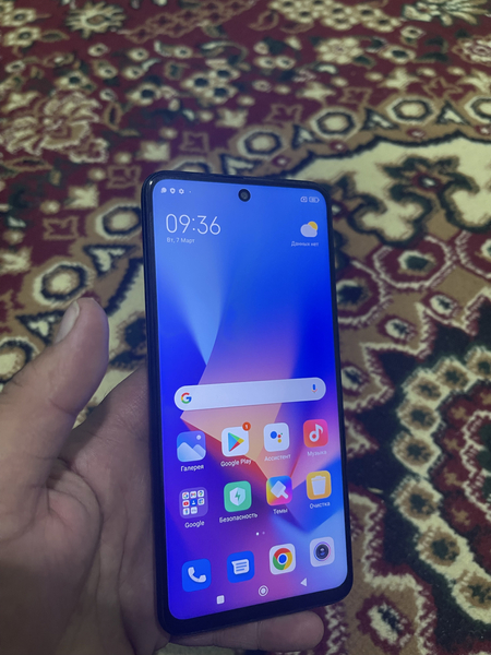 Redmi Not 9s 128 gb ideal