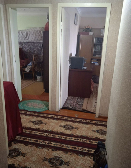 3 комнатная квартира.Шахристон метро