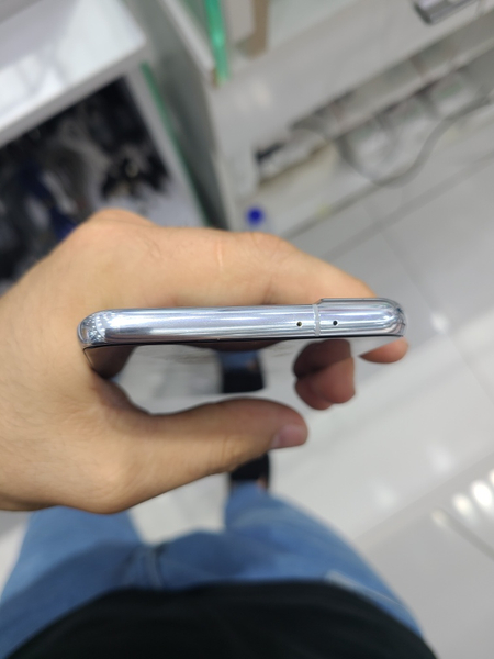 Срочно Samsung S10 plus 5G 256gb телефон отличном состоянии