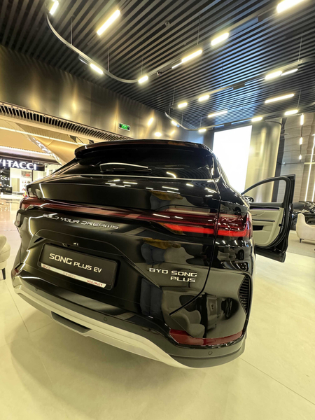 BYD SONG PLUS EV CHAMPION ( 605 km Flagship )