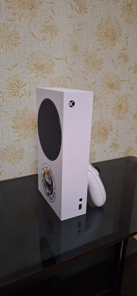 Приставка Xbox series s