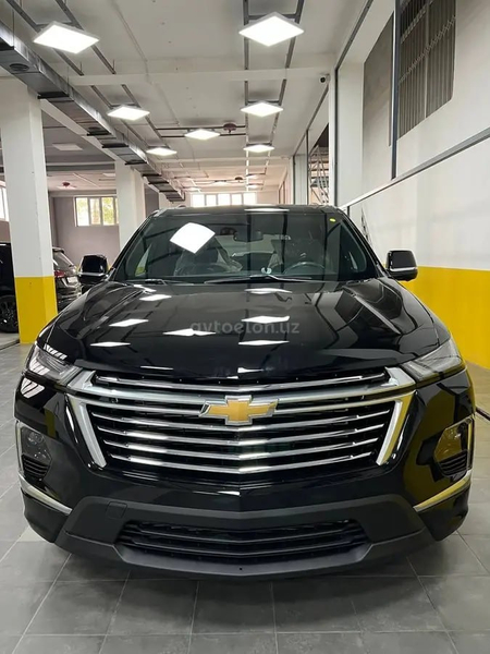 Chevrolet Traverse Premier 1ta passport evaziga beriladi