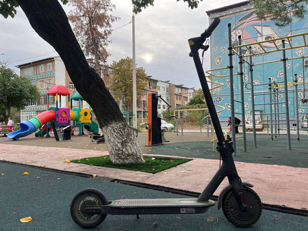 Elektron samokat Xiaomi electric scooter 3 lite.   Srochno !!!
