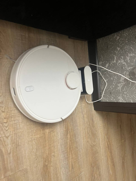 Срочно продается Xiaomi Vacuum S10 — мощный и надежный пылесос