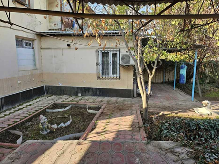 Ижарага квартира топширилади яшнабодда 2-хонали 400$ ками бор