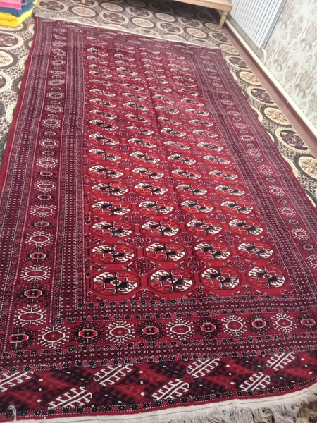 Ручной туркменский ковёр