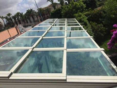 Yig'iladigan oyna tizimi.