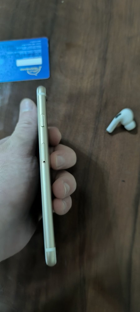 iPhone 6s 32 gb holati zor ishlab turgan telefon
