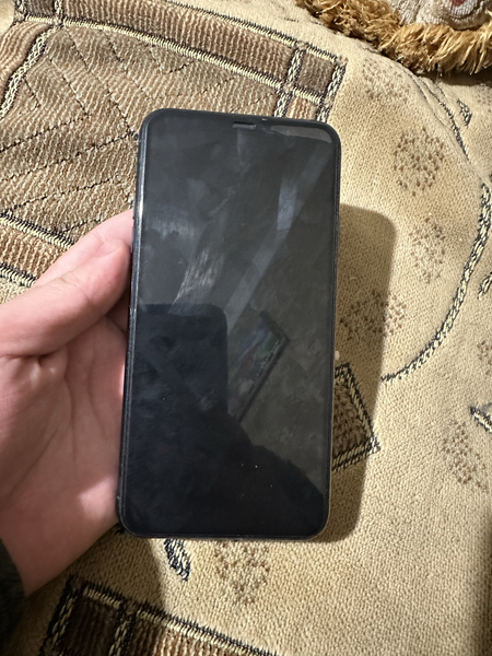 Iphone 11 pro max 256 LL/A Идеальное состояния телефона