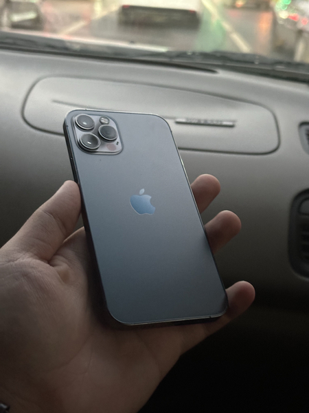 Iphone 12 pro 311$
