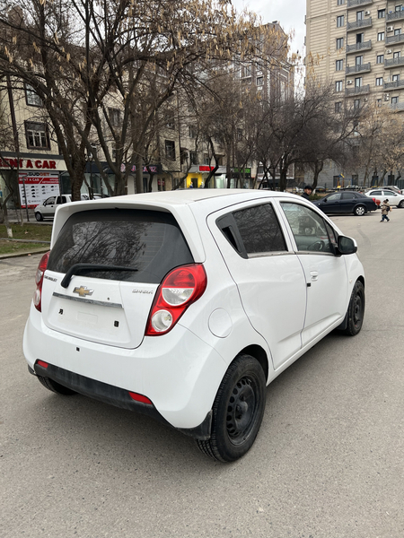 автокредит спарк 1.600y.e
