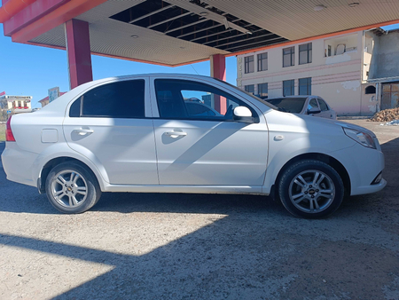 chevrolet.Nexia3 avtomat
