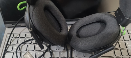Продам игровые наушники Razer BlackShark v2!