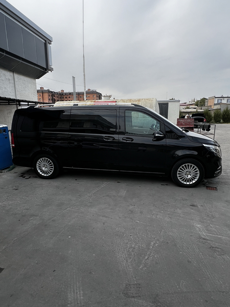 Транспортные услуги на комфортабельном автомабиле MercedesBenz V class