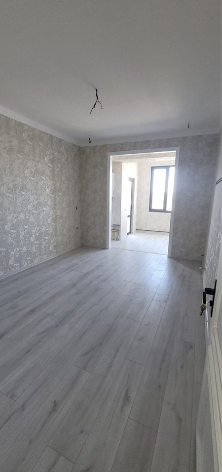 Продам 2х комнатная метро БИЙ Максим Горький