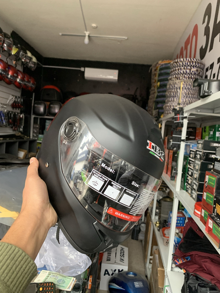 Ibk dot black kaska