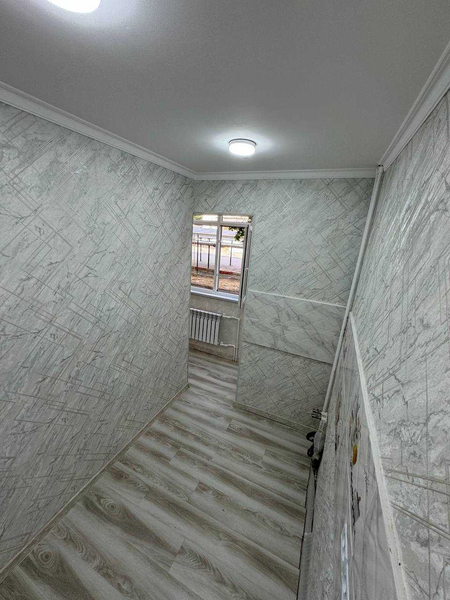 СРОЧНО !! Продается квартира в Яшнабаде 1/1/9 ( 42 кв/м ) Авиасозлар 2