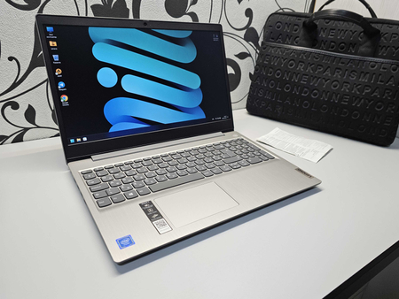 ПРОДАМ Lenovo IdeaPad 15 Офисный Ноутбук DualN4020/4GB/256SSD/15.6