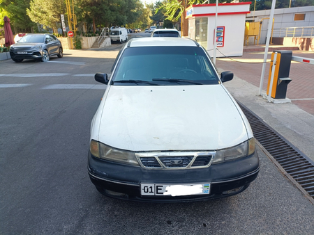 Nexia sohs 1999.        .