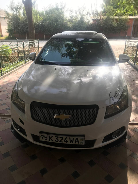 Chevrole cruz sotiladi abmen ham bor
