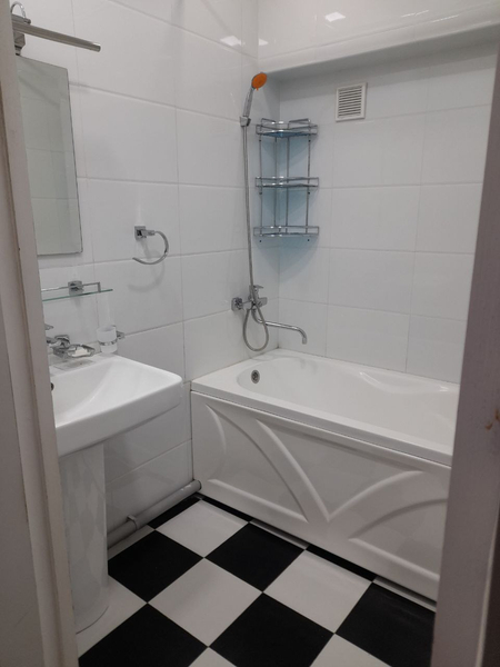 Срочно продаётся 2×3 ком. кв на Лисунова