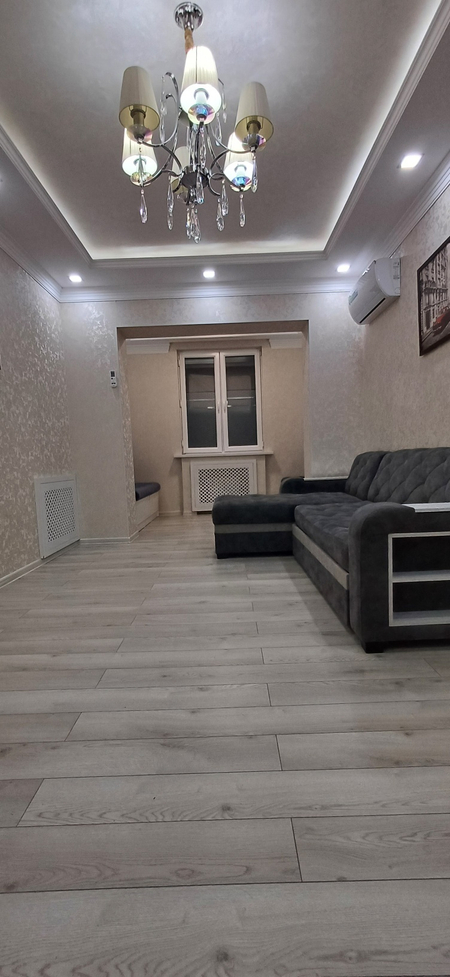 Продаётся Квартира Юнусобод 19Квартал  2/4/5