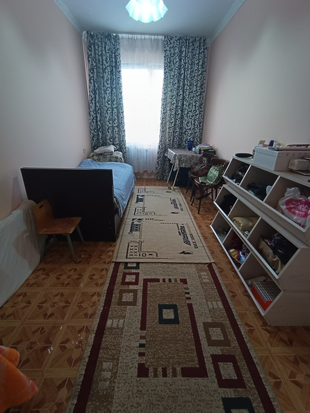 Срочно продается своя квартира 2/3/4,  Мухтара Ашрафи.